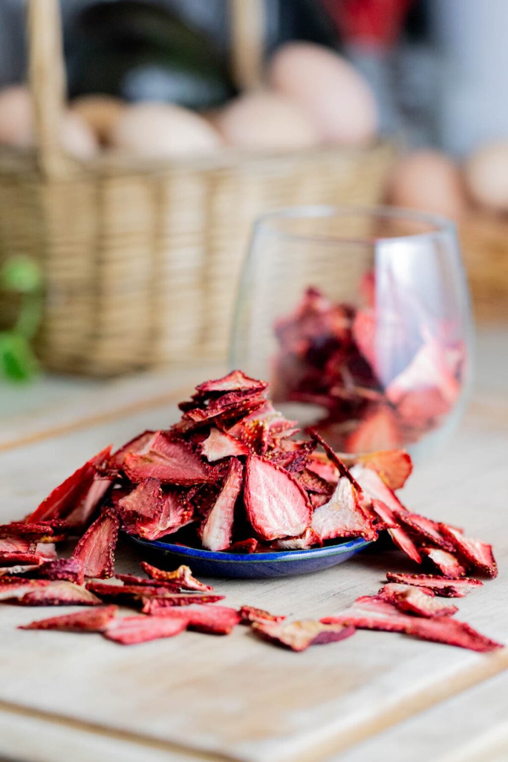 Dehydrating Raspberries - Lady Lee's Home