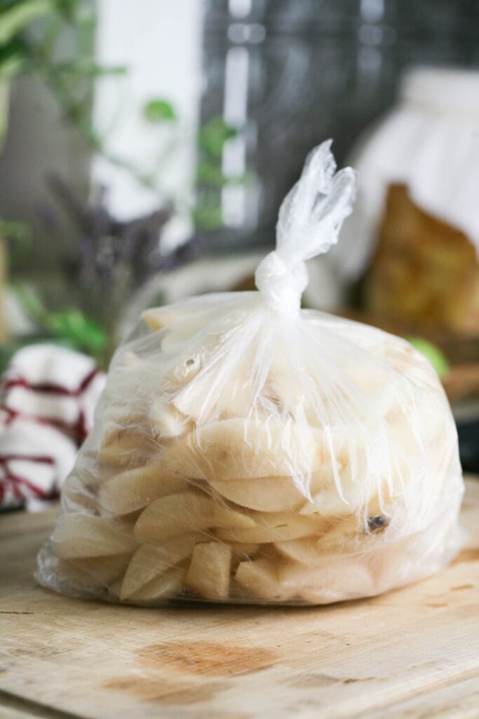How to Freeze Pears - Lady Lee's Home